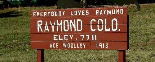 Raymond Store & Cabins - Colorado Cabins near RMNP